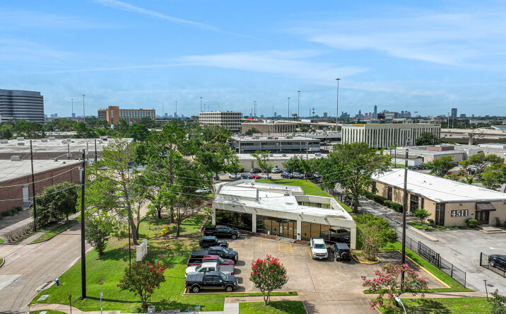 1526 Campbell Rd, Houston, TX 77055 | Crexi.com