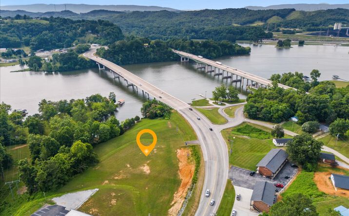 945 W Race St, Kingston, TN 37763 | Crexi.com