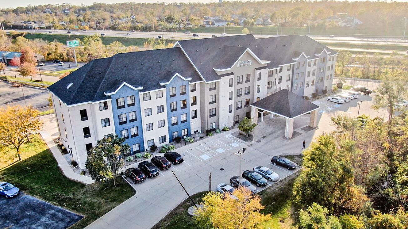 4444 Czech Ln NE, Cedar Rapids, IA 52402 | Crexi.com