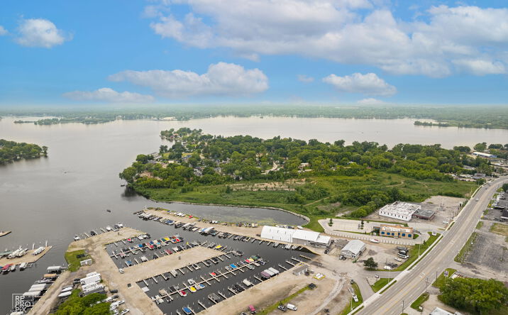 80 US-12, Fox Lake, IL 60020 | Crexi.com