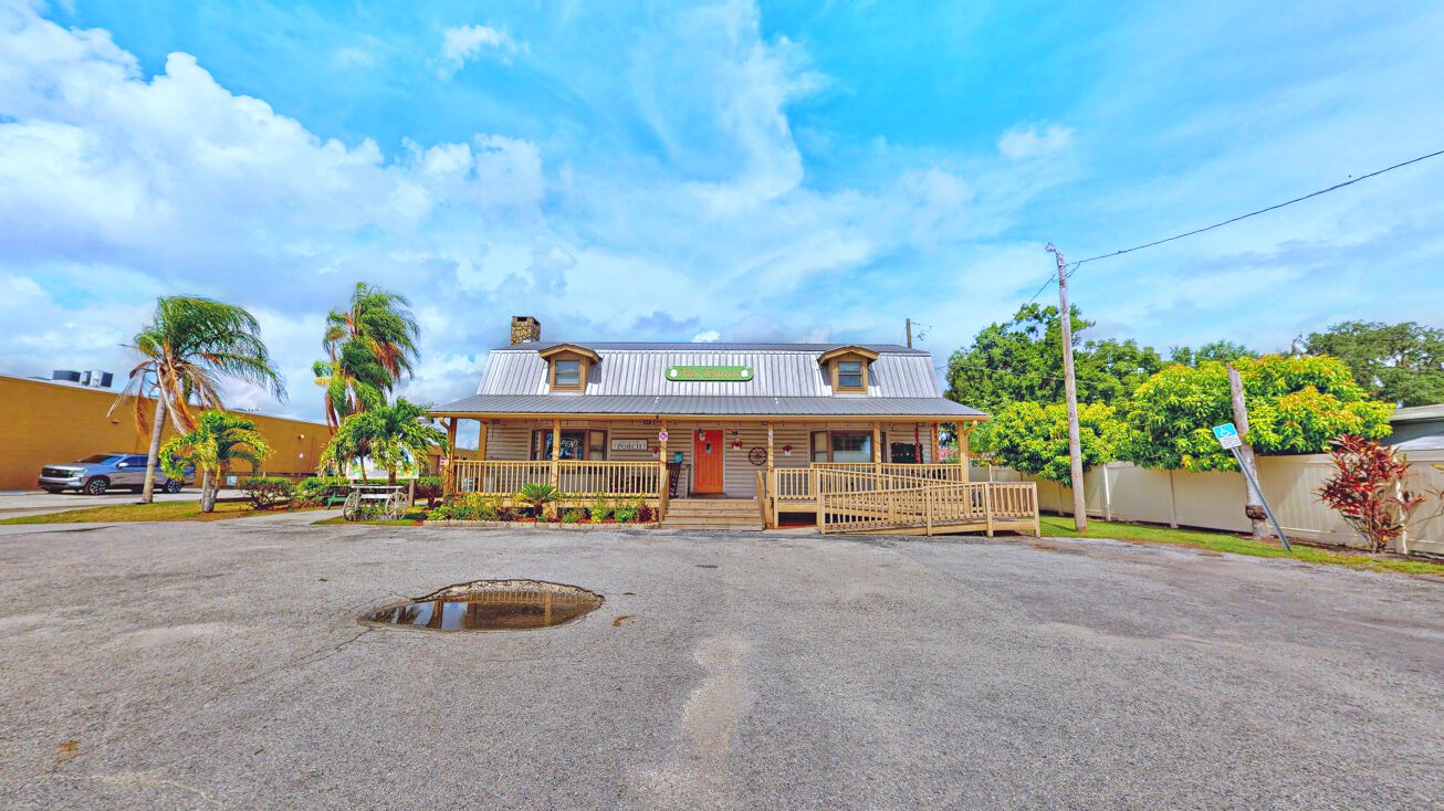 401 N 6th Ave, Wauchula, FL 33873 | Crexi.com