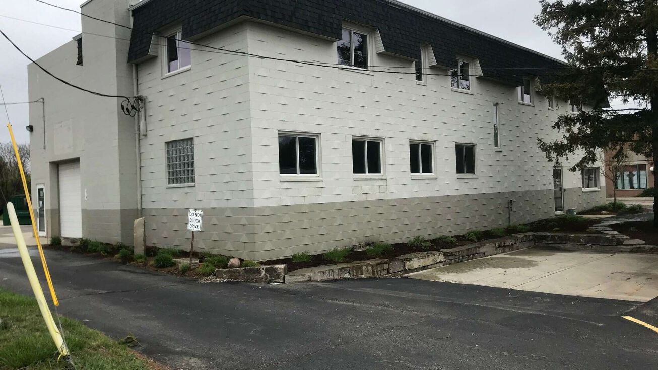 25800 - 25806 Novi Road, Novi, MI 48375 | Crexi.com