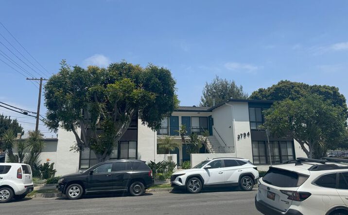4501 Maplewood Ave, Los Angeles, CA 90066 | Crexi.com