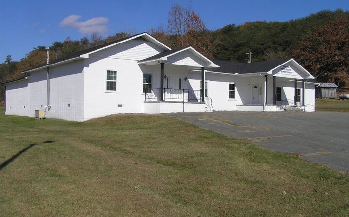 211 Rock Ave, Palmer, TN 37365 | Crexi.com