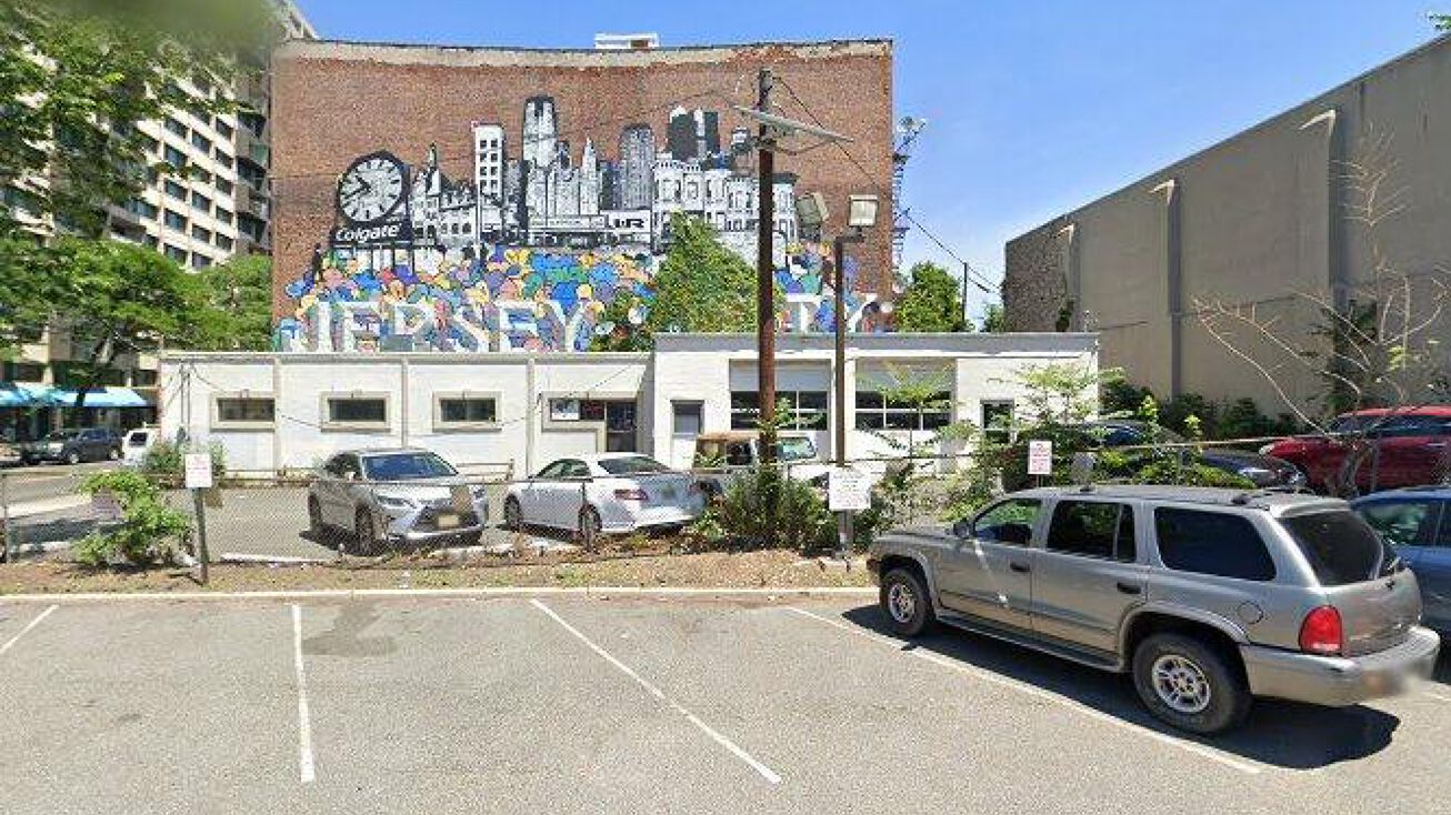 614 Summit Ave, Jersey city, NJ 07306 | Crexi.com
