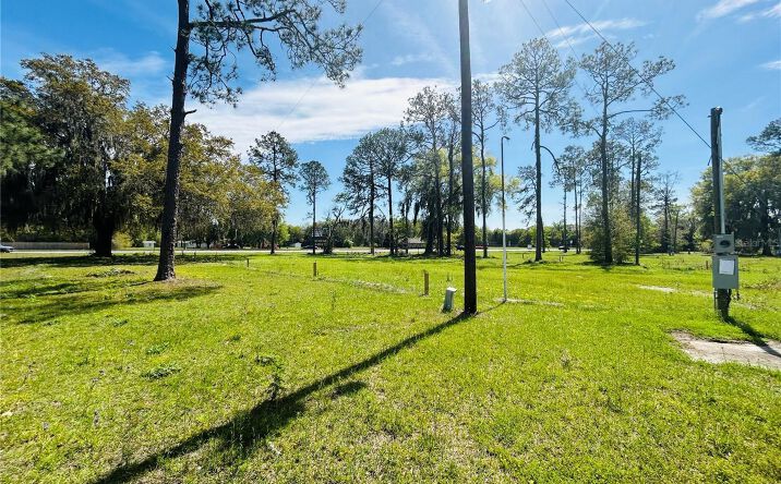 7904 SE US HIGHWAY 301, Hawthorne, FL 32640 | Crexi.com