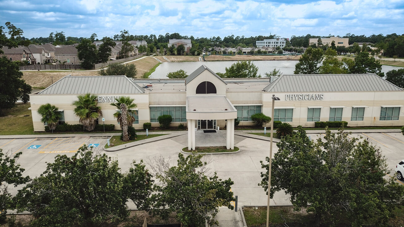 18488 I-45, Shenandoah, TX 77384 | Crexi.com