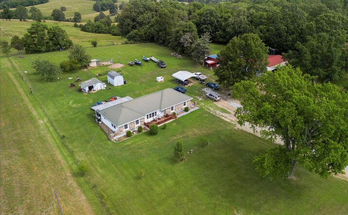 15899 US-160, Gainesville, MO 65655 | Crexi.com