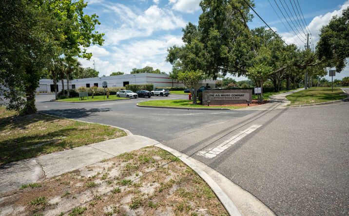 1105 SAND POND RD Lake Mary FL 32746-3354 APN: 24202930000400000 ...