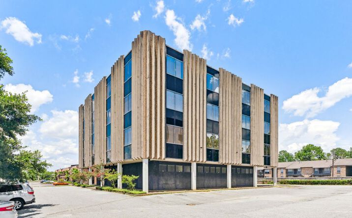 2104 Government St, Mobile, AL 36606 | Crexi.com