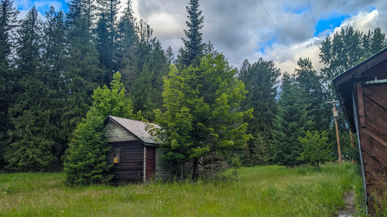 116 2nd Avenue, Noxon, MT 59853 | Crexi.com