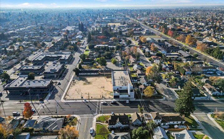 1110 W Lodi Ave, Lodi, CA 95240 | Crexi.com