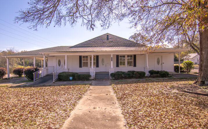 401 E Main St, Ridge Spring, SC 29129 | Crexi.com