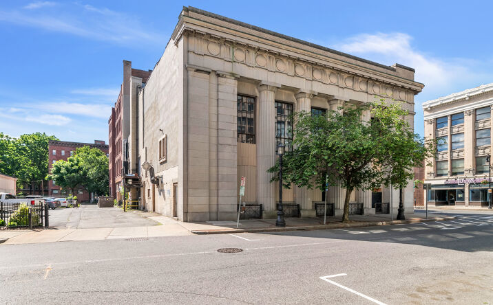 1675 Main St, Springfield, MA 01103 | Crexi.com