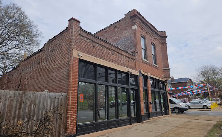 5601 S BROADWAY Saint Louis MO 63111-2236 APN: 28619060000 | Crexi.com