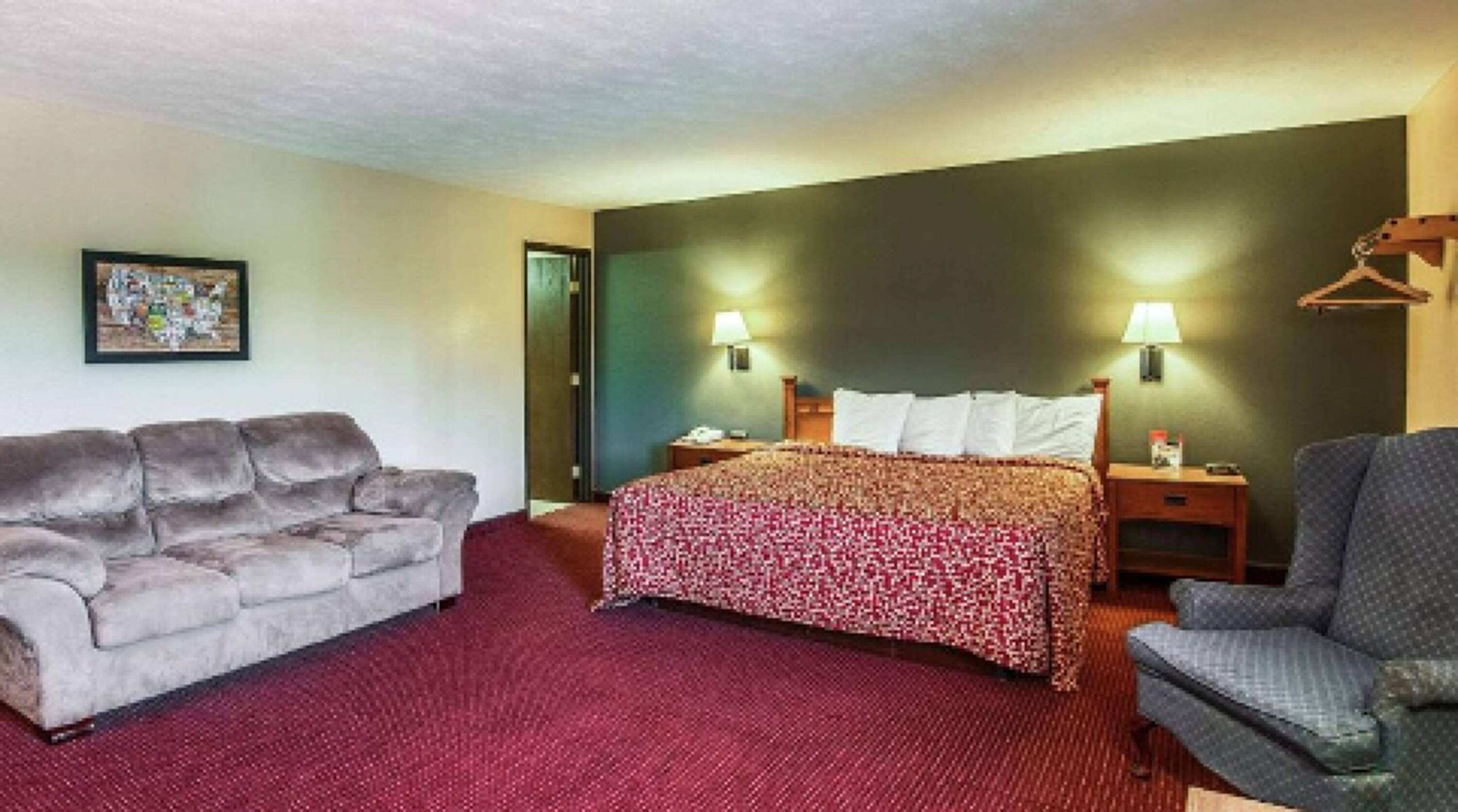 211 W Flint Hills Blvd, Junction City, KS 66441 | Crexi.com