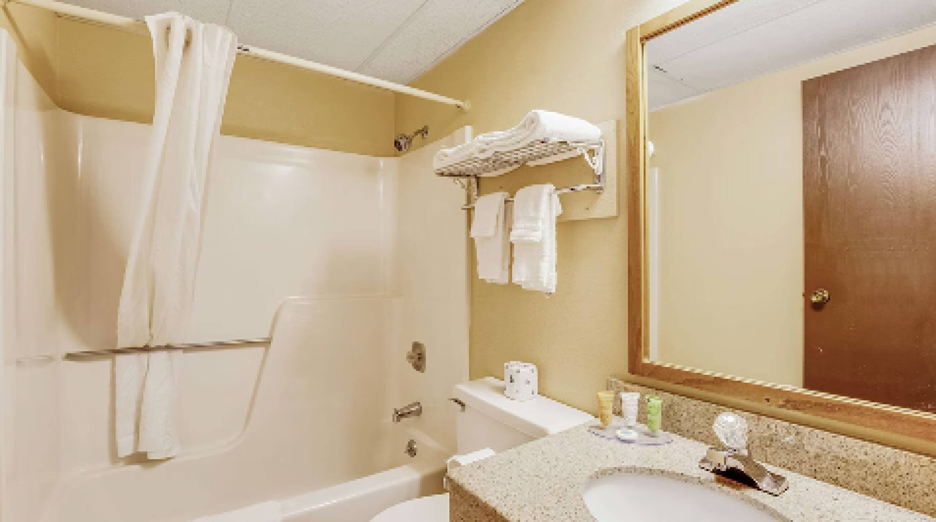 211 W Flint Hills Blvd, Junction City, KS 66441 | Crexi.com