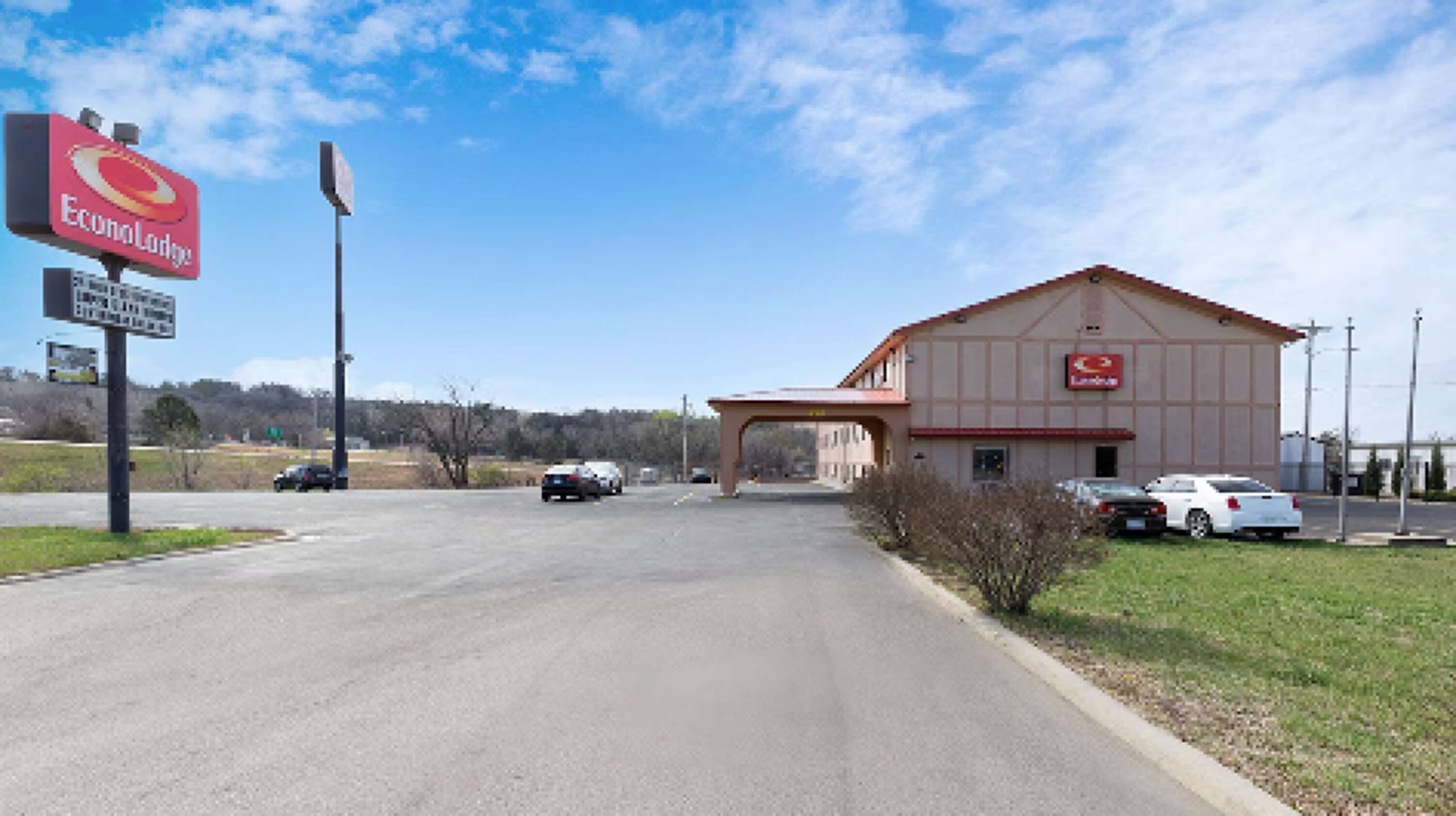 211 W Flint Hills Blvd, Junction City, KS 66441 | Crexi.com