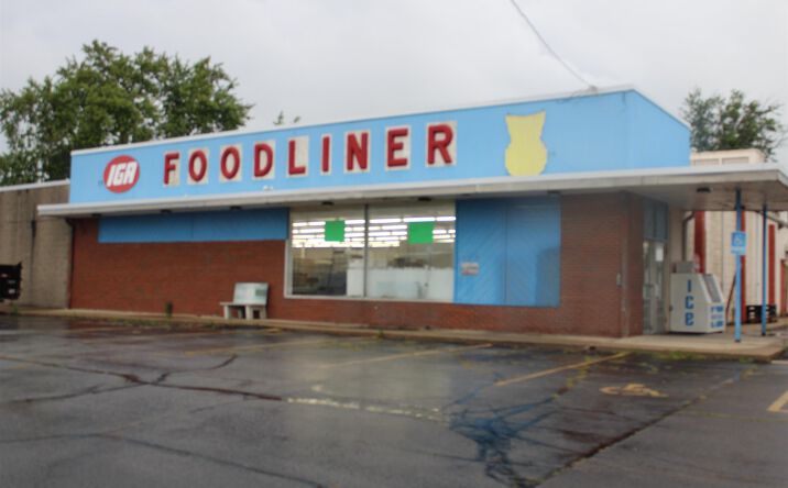 106 W DAVISON ST Roanoke IL 61561-7616 APN: 1015414057 | Crexi.com