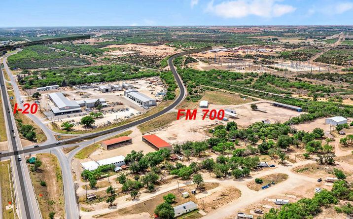 202 &204 Corbell Rd, Big Spring, TX 79720 | Crexi.com