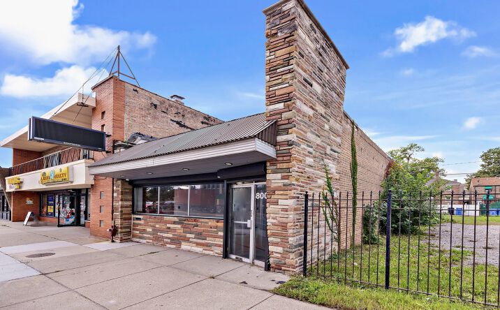 8006 S Western Ave, Chicago, IL 60620 | Crexi.com