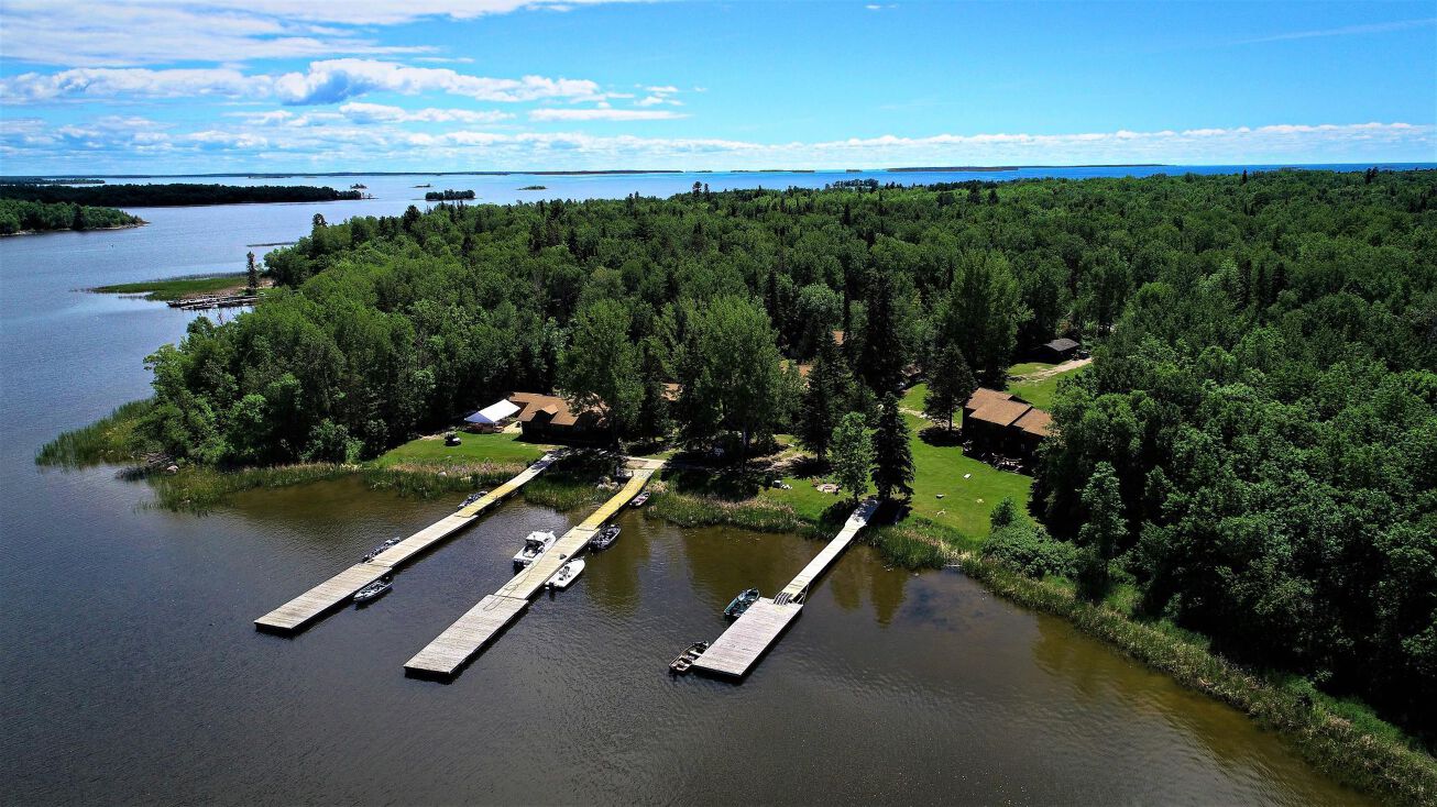 820 Oak Oak Island MN 56741 Crexi 820-oak-oak-island-mn-56741-crexi
