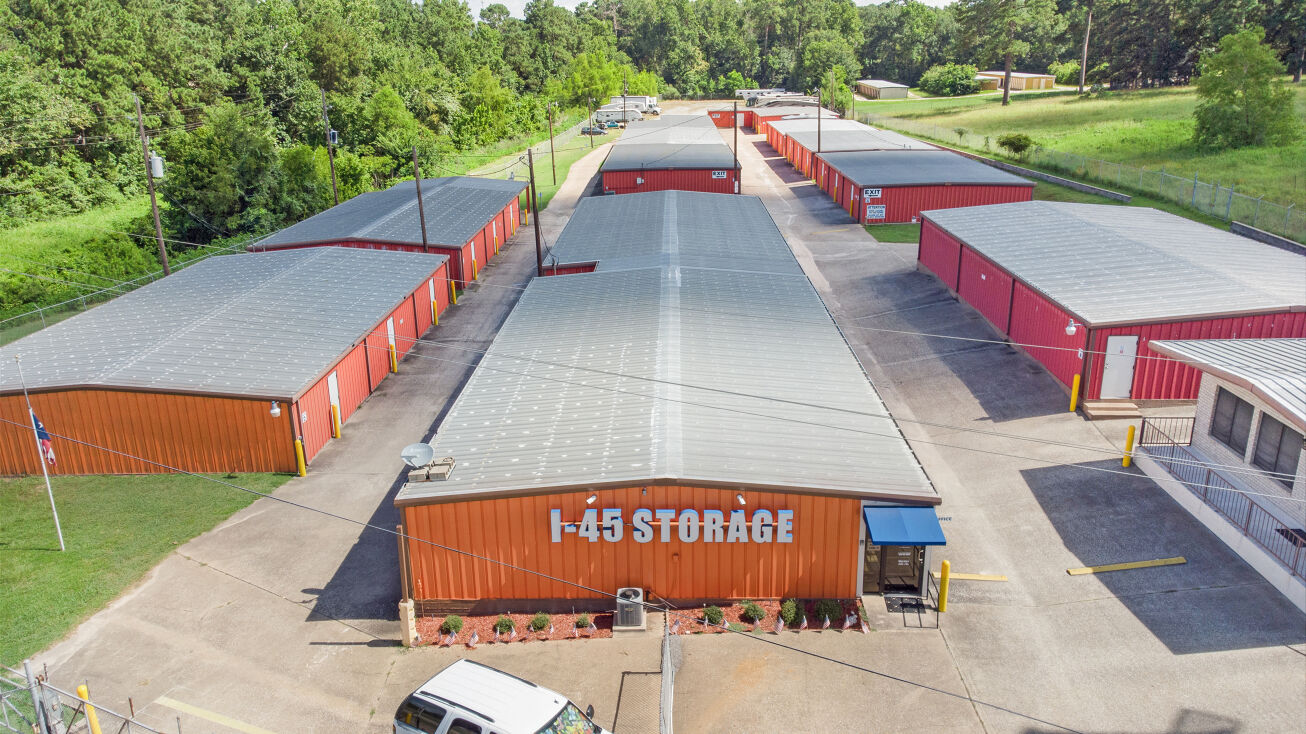 700 I-45, Huntsville, TX 77340 | Crexi.com