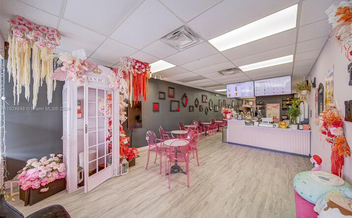 Boba Tea Cafe For Sale in Westchester, Miami, FL 33144 | Crexi.com