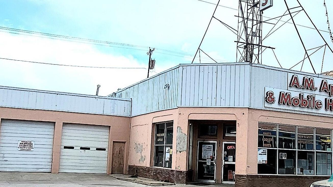 308 W Coal Avenue, Gallup, NM 87301 | Crexi.com