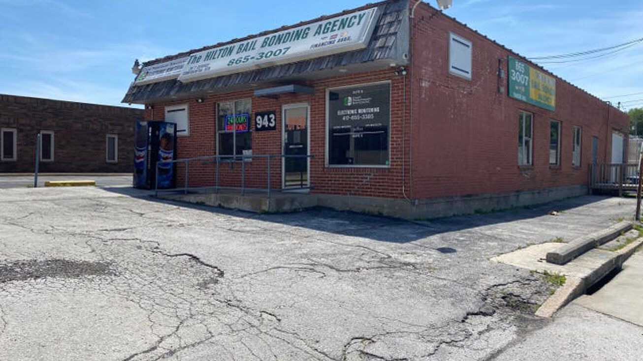 943 North Boonville Avenue, Springfield, MO 65802 | Crexi.com