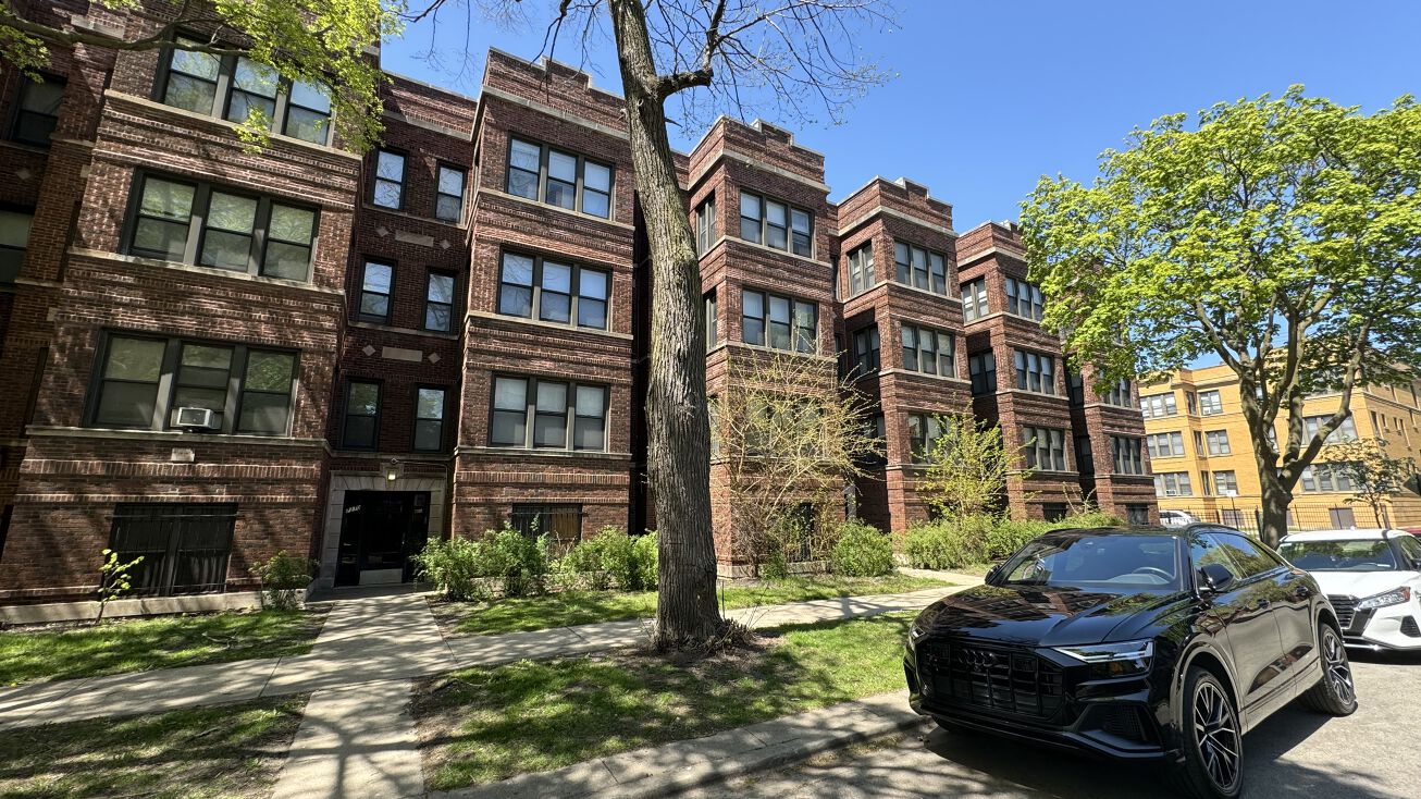 7200 S Bennett Ave, Chicago, IL 60649 | Crexi.com