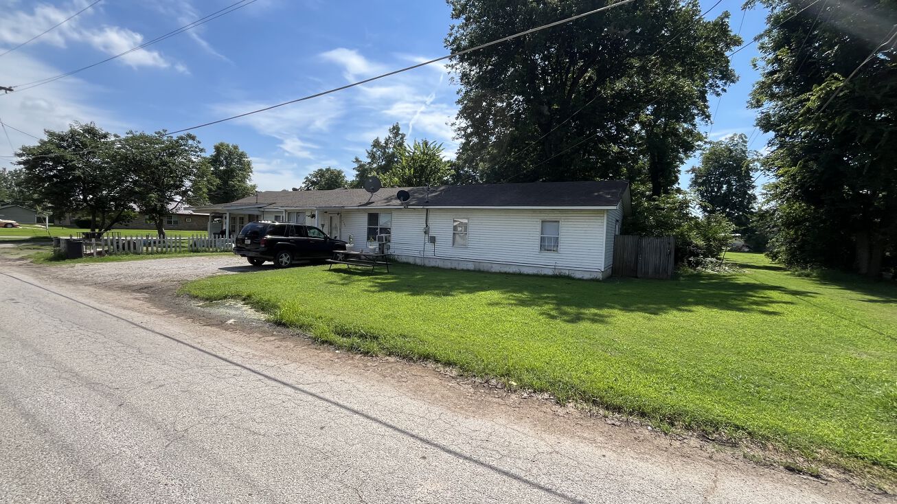 MULTIPLE SENATH CARDWELL, Cardwell, MO 63829 | Crexi.com
