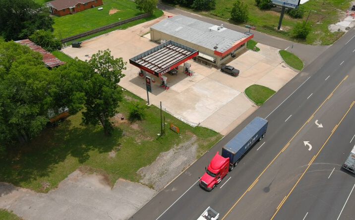 200 N RAILROAD AVE Mount Enterprise TX 75681-2427 APN: 11852 | Crexi.com