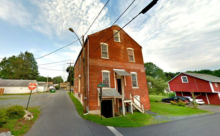 26 HART ST Manheim PA 17545-1846 APN: 400-2346641-305471-0-0000 | Crexi.com