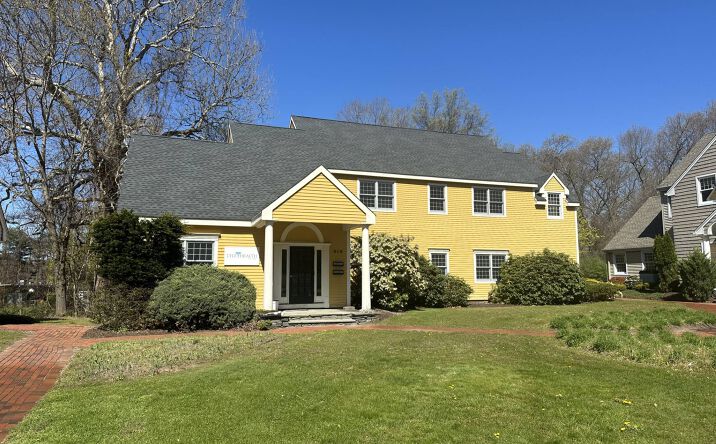 318 MAIN ST Farmington CT 06032-2909 APN: FARM M:0140 B:5B/6-94300318 ...