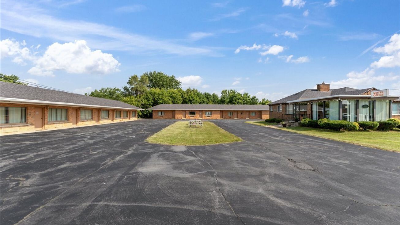 9470 Niagara Falls Boulevard, Niagara Falls, NY 14304 | Crexi.com