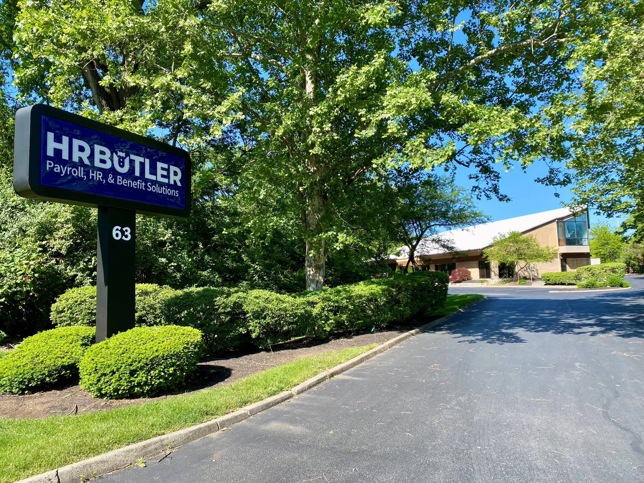 63 CORBINS MILL DR Dublin OH 43017-8300 APN: 273-001912 | Crexi.com