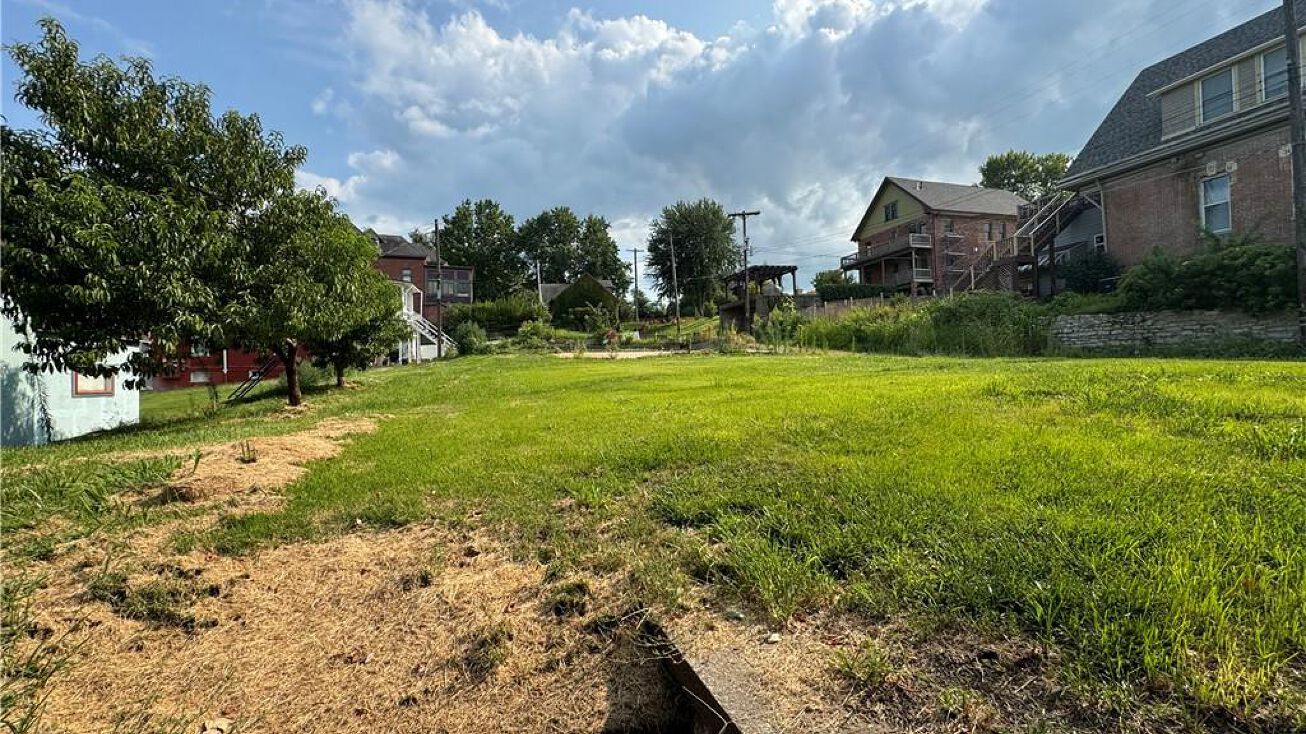 1120 Felix Street, St Joseph, MO 64501 | Crexi.com