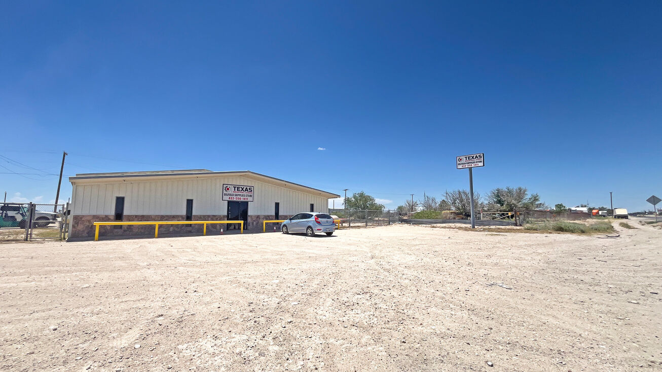 1934 TX-18, Kermit, TX 79745 | Crexi.com