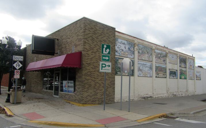 101 S Main St, Yale, MI 48097 | Crexi.com