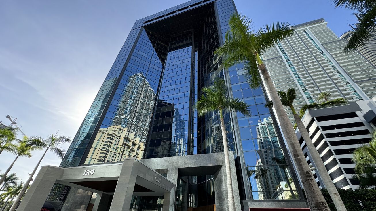 1200 Brickell Ave #350, Miami, FL 33131 | Crexi.com