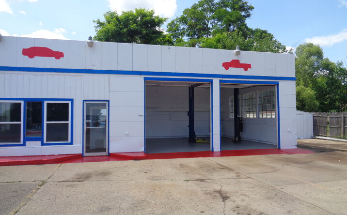 3451 W. Houghton Lake Dr, Prudenville, MI 48629 | Crexi.com
