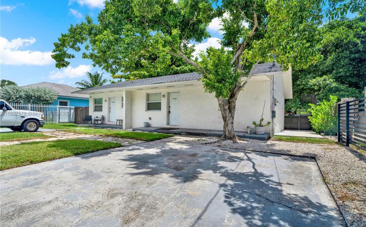 8320 NW 10th Ave, Miami, FL 33150 | Crexi.com