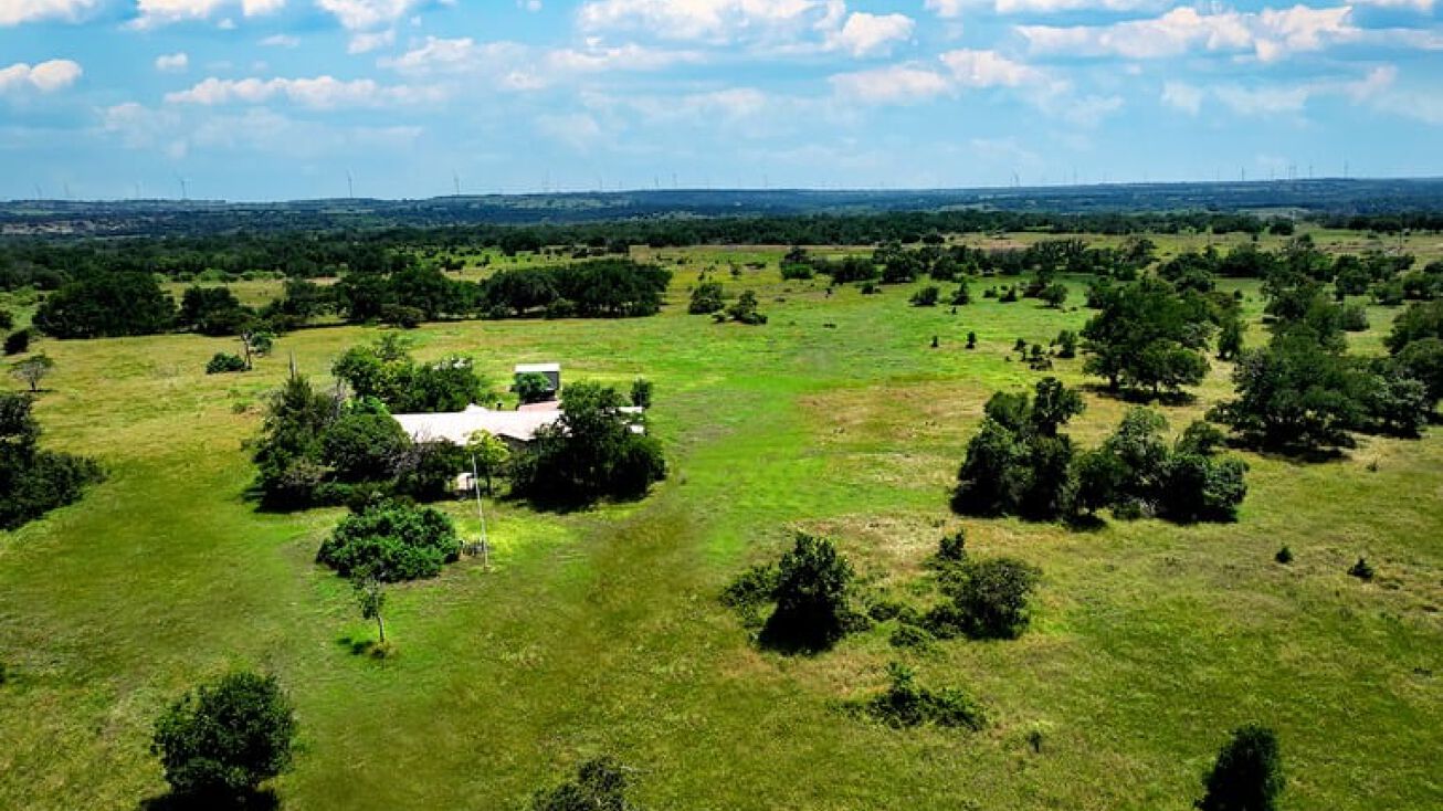 730 E Hwy 84, Goldthwaite, TX 76844 | Crexi.com