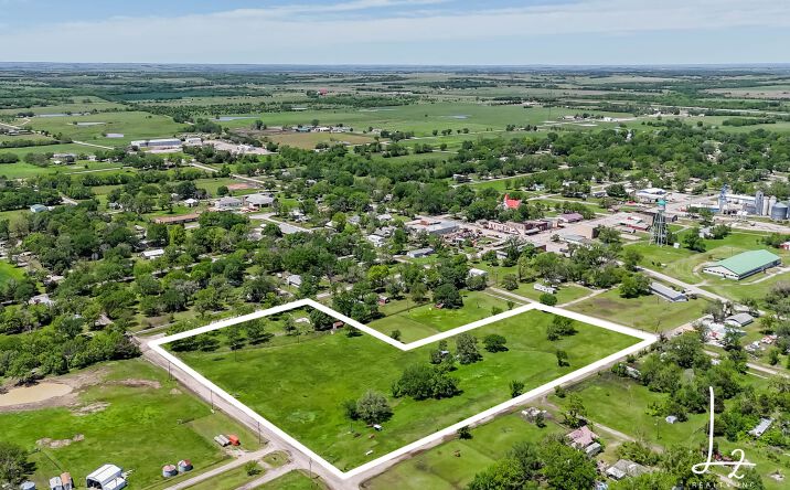 302 S Kansas, Severy, USA 67137 | Crexi.com