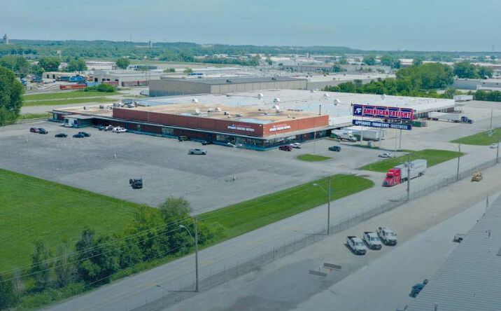 3630 E FRONT ST Kansas City MO 64120-1029 APN: 13-400-01-37-00-0-00-000 ...