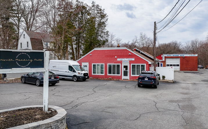 112 HAVERHILL ST North Reading MA 01864-2577 APN: 213/041.0-0000-0051.0 ...