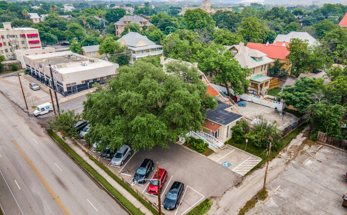 511 W French Pl, San Antonio, TX 78212 | Crexi.com