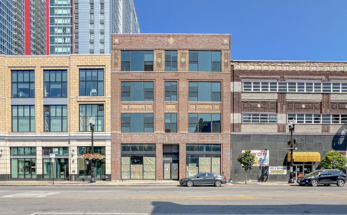 Retail Stores & Storefronts for Sale in Chicago, IL | Crexi.com