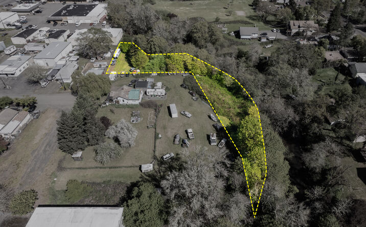 201 NE Ivan St, Roseburg, OR 97470 | Crexi.com